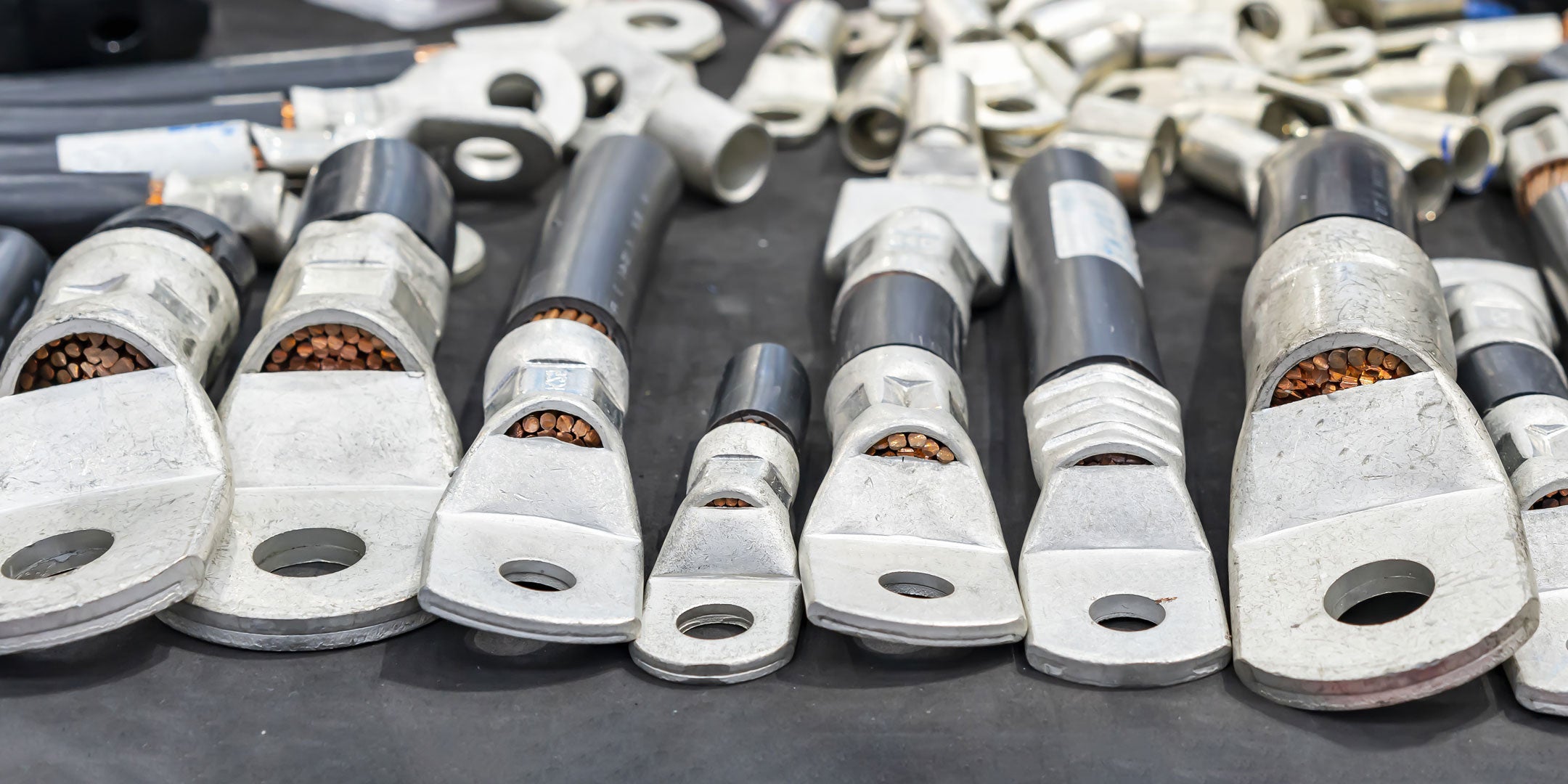 Wire & Cable Accessories and Tools For Electricians and Sparky|Hanrro
